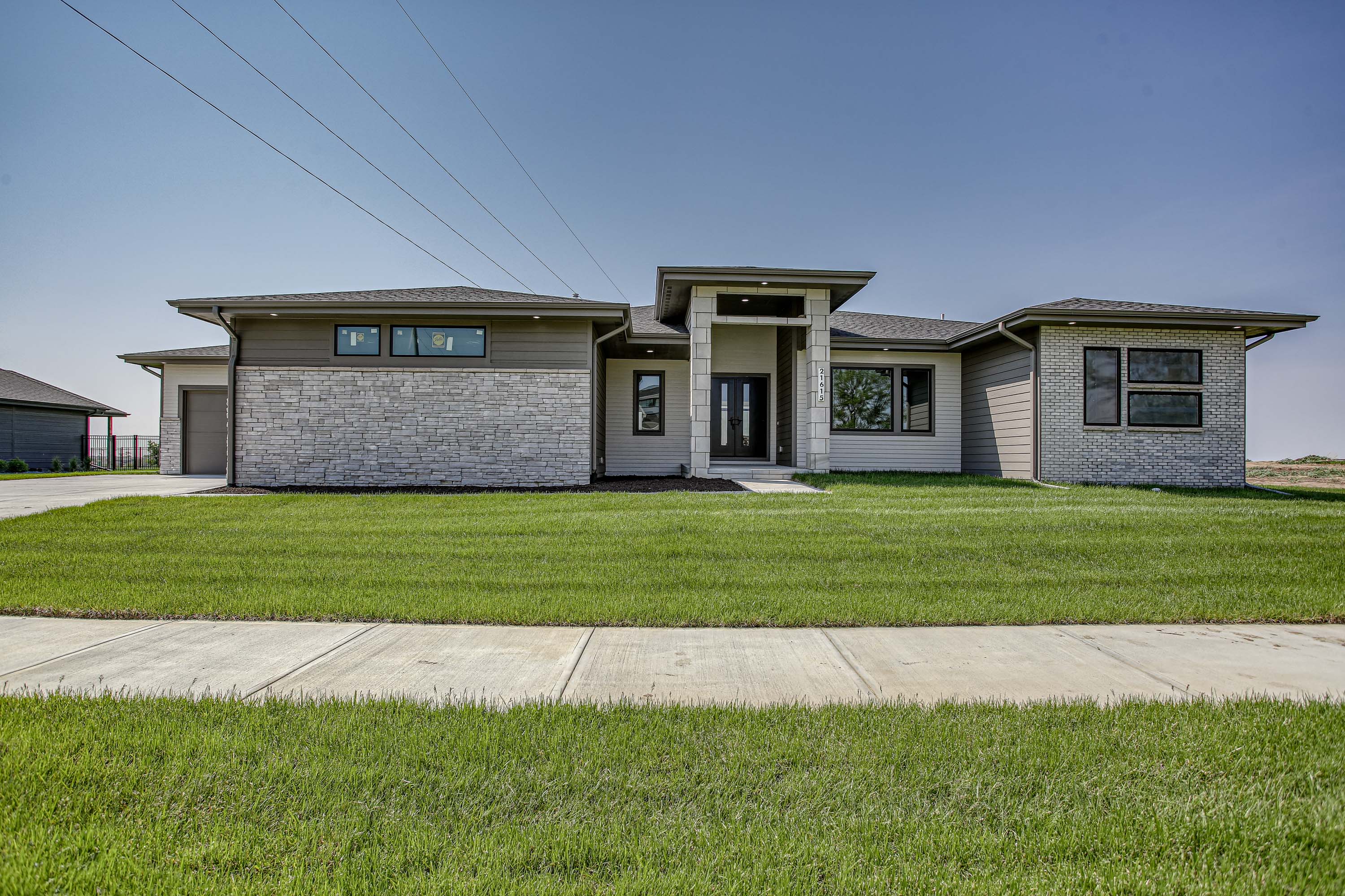 One-Story Model - The Grover